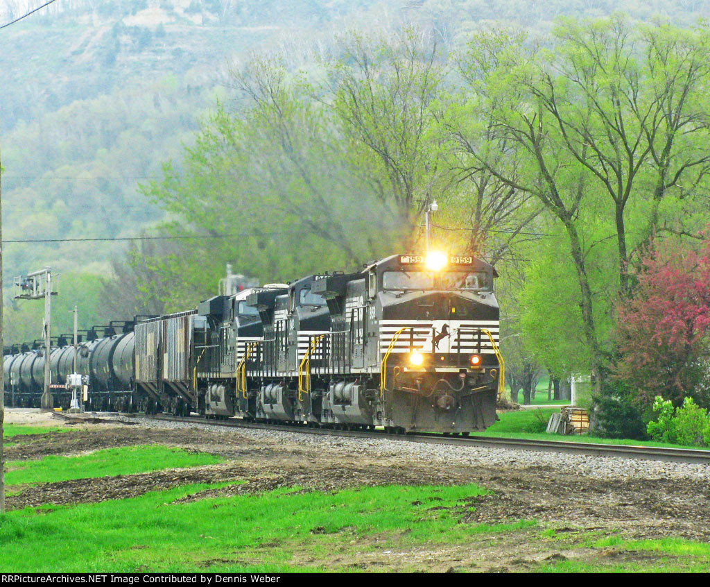 NS 9159, BNSF's Aurora Sub.